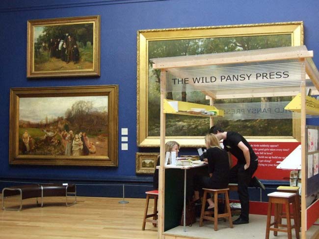 The Portable Reading Room : SIMON LEWANDOWSKI
